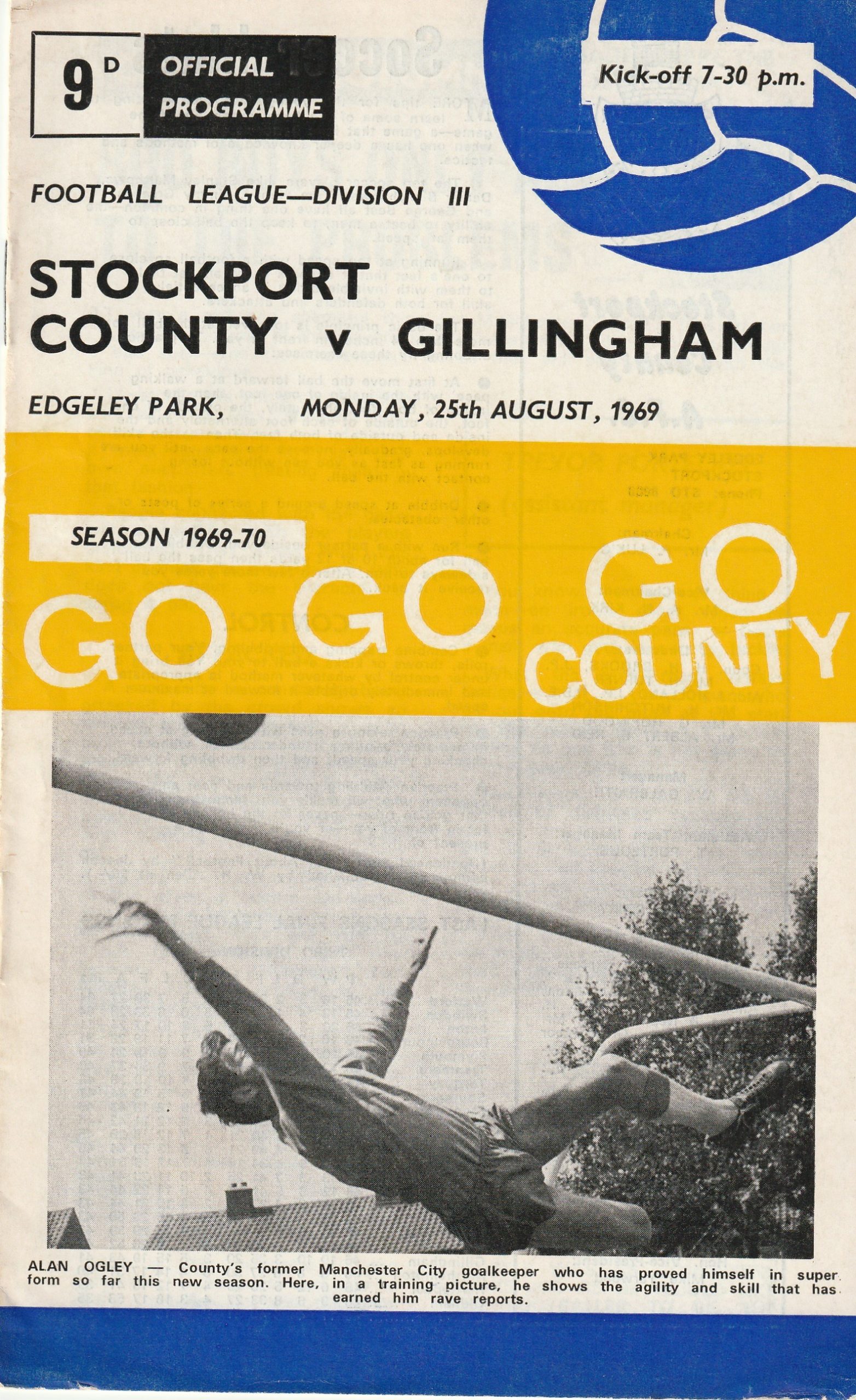 Stockport County v Gillingham 25-Aug-1969 - ProgrammeCollector.Net Stockport County v Gillingham 25-Aug-1969 - ProgrammeCollector.Net